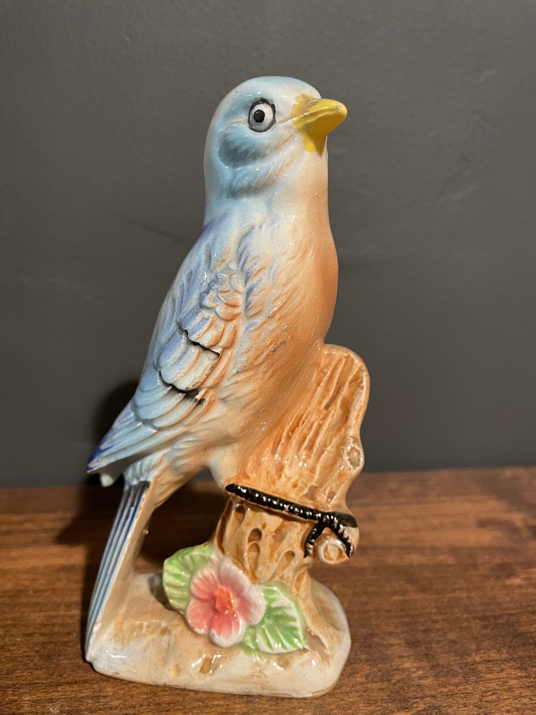 Vintage Robin Figurine, Air Brushed Bird, Hand Painted Porcelain, Side ...