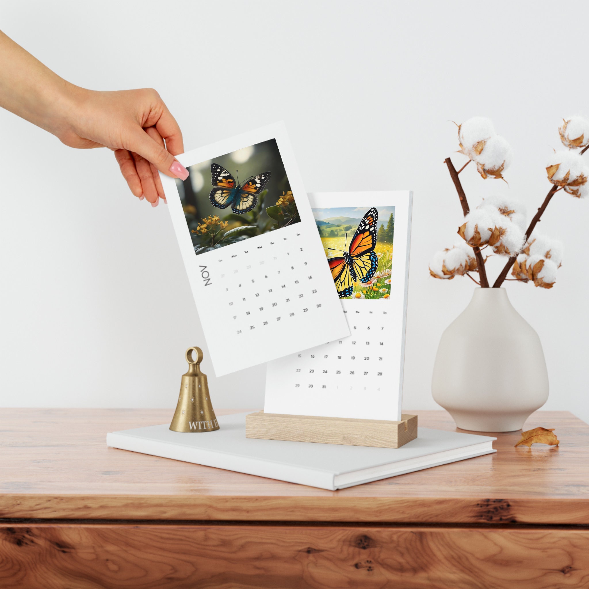 Beautiful Butterflies Calendar for 2024, Vertical Desk Calendar (2024 ...