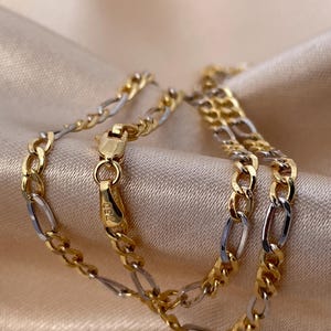 18K Solid Gold Two-tone Figaro Chain - Etsy