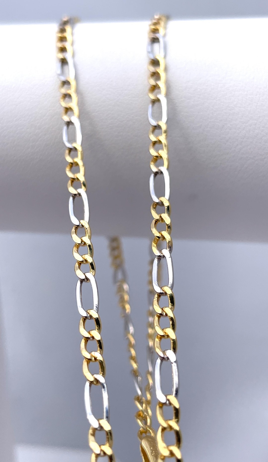 18K Solid Gold Two-tone Figaro Chain - Etsy