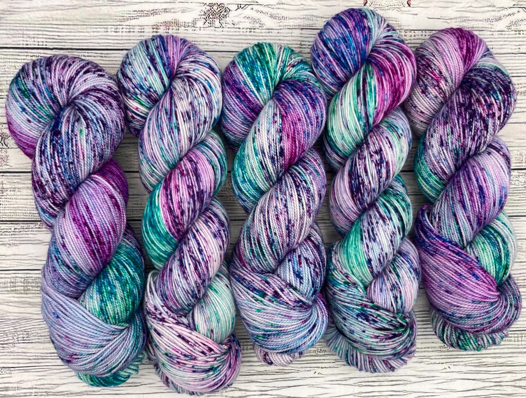 DYED TO ORDER Dancing Violets Speckled Hand Dyed Yarn Superwash Merino ...
