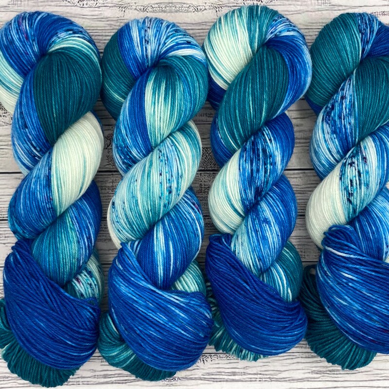 StitchinWithYarn - Etsy