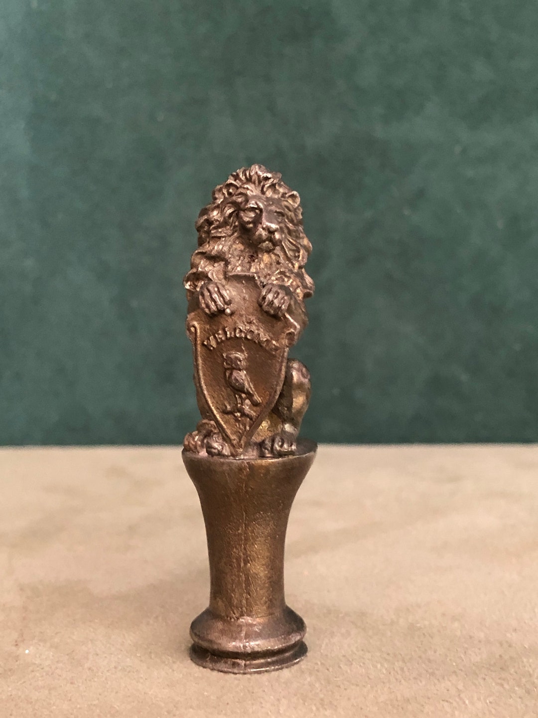 Lion Pipe Tamper, Solid Fine Pewter - Etsy