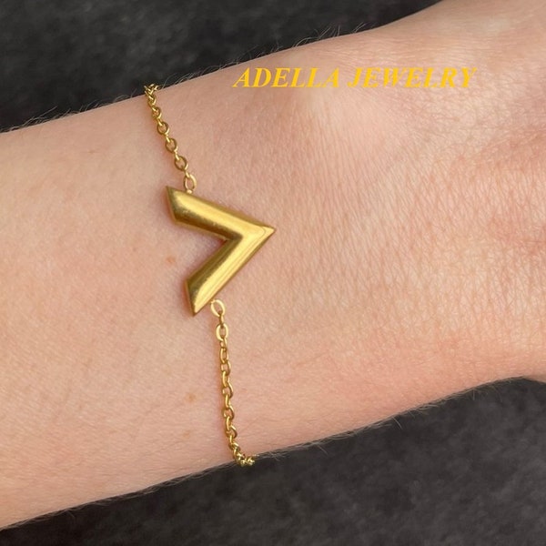 V Letter - Etsy