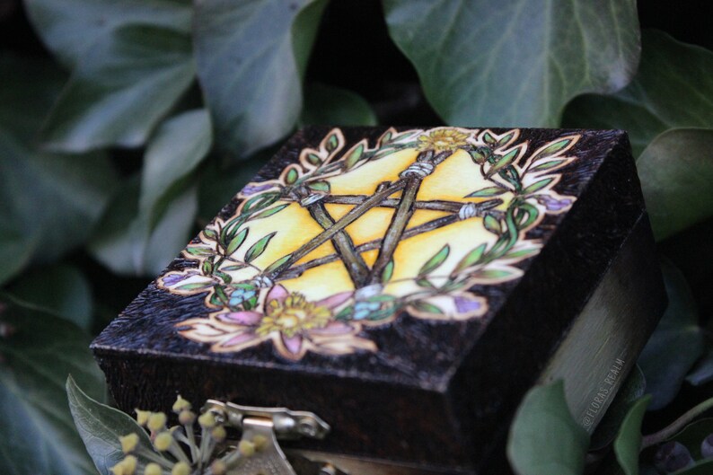Pentagram Box With Pagan Engraved Pyrography Artwork, Ideal Wooden ...