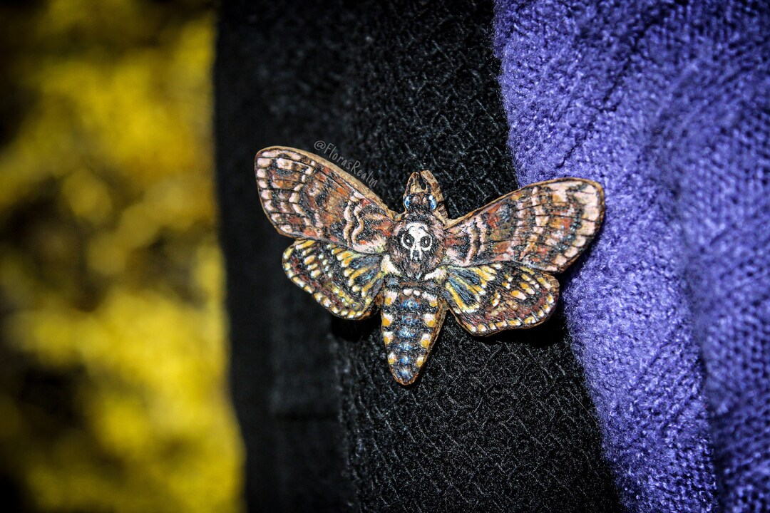Wooden Brooch Moth Pin of Hawkmoth With Pyrography Art, Beautiful Moth ...