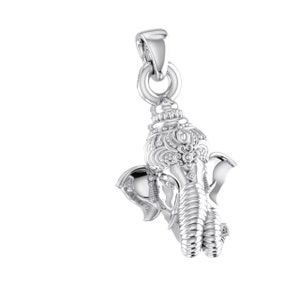 God Ganesh Silver Pendant (92.5% Purity) by Akshat Sapphire Lord ...