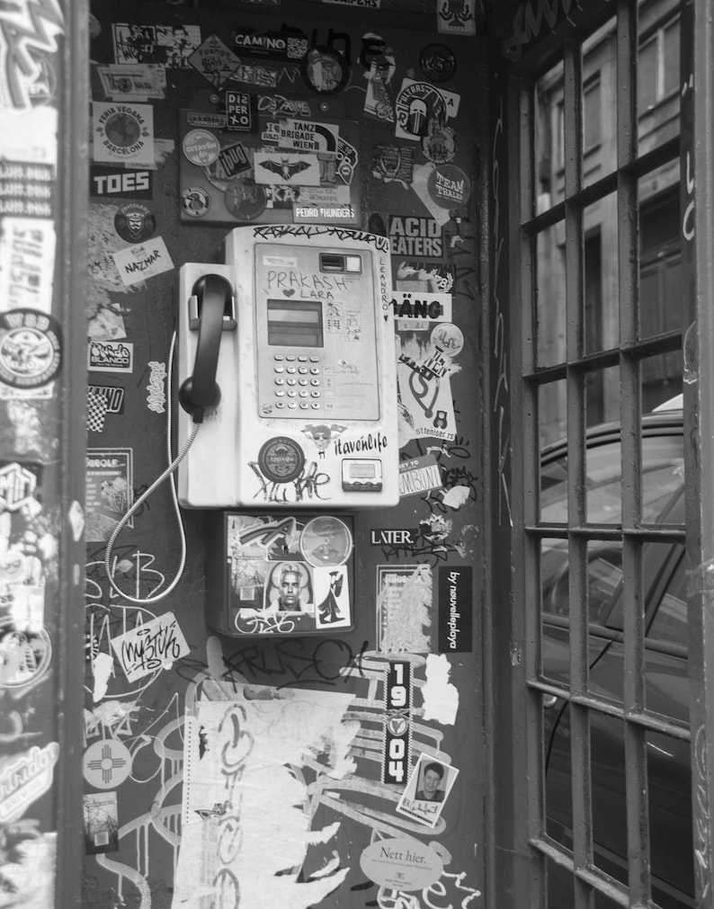 Pay Phone Photo: Urban Black and White Photography, Retro Decor Wall ...