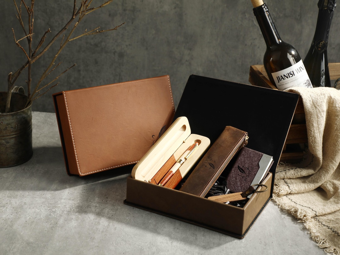 Personalized Office Gift Set, Engraved Pen With Box, Leather Pen Pouch ...