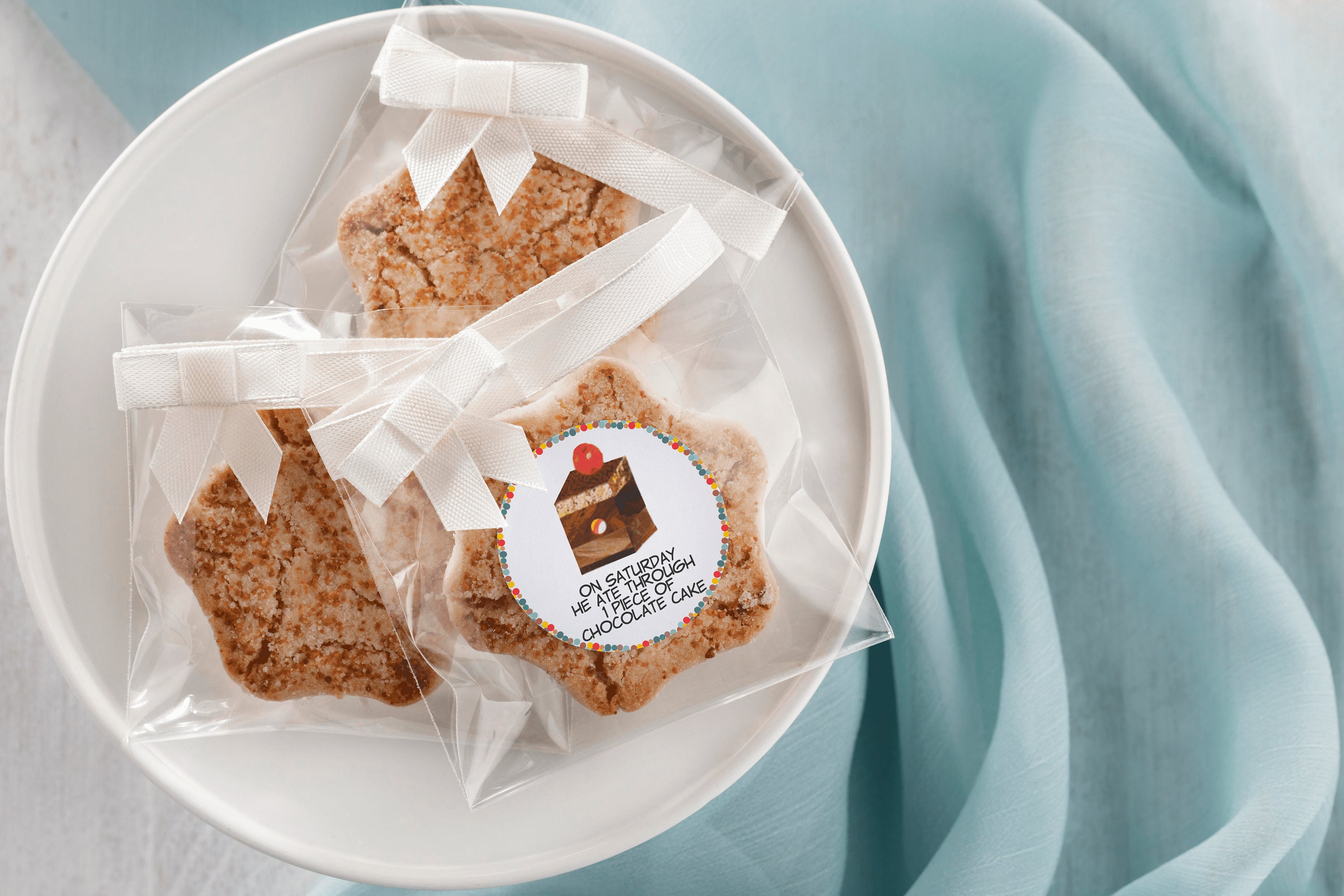 Very Hungry Caterpillar Round Centerpieces Food Labeles Instant ...