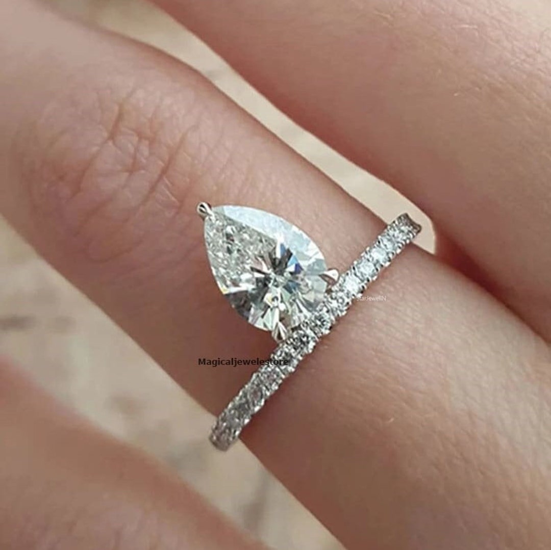 Floating Basket Set Ring, 2.00 CT Pear Cut Colorless Moissanite ...