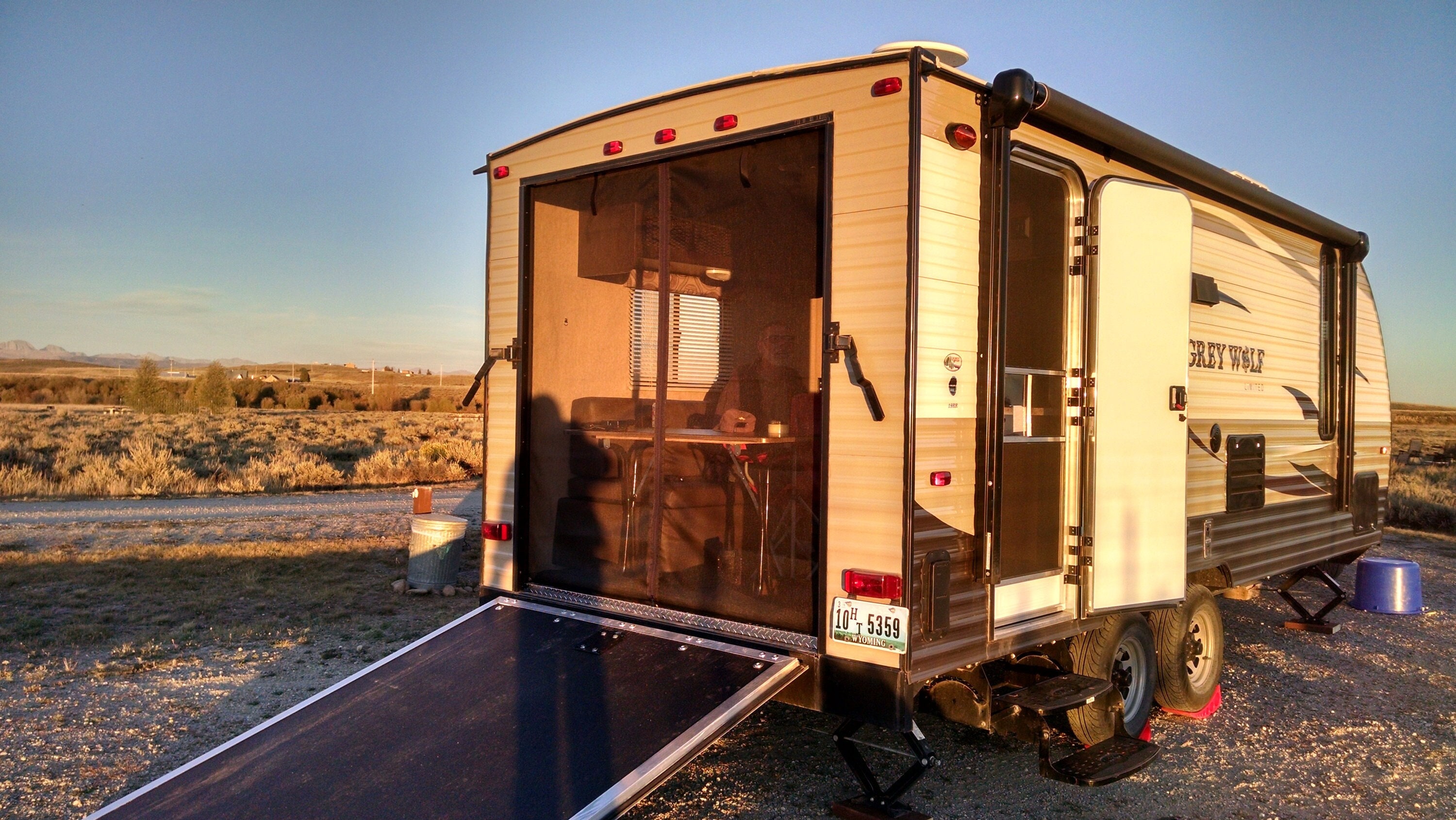 Custom Toy Hauler Rear Screen for Toy Hauler Ramp Enclosed Trailer Made ...