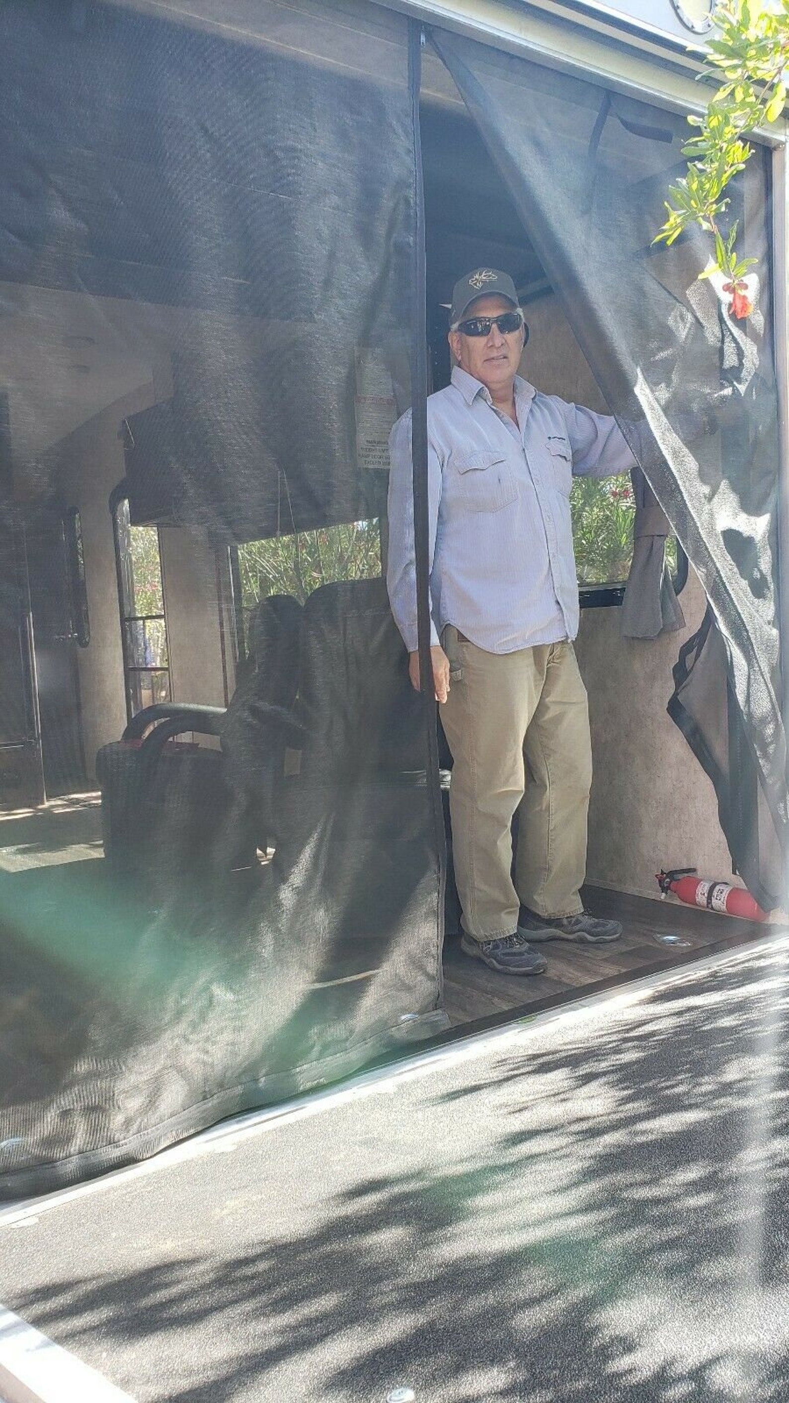 Custom Toy Hauler Rear Screen Three Zippers for Toy Hauler Ramp ...