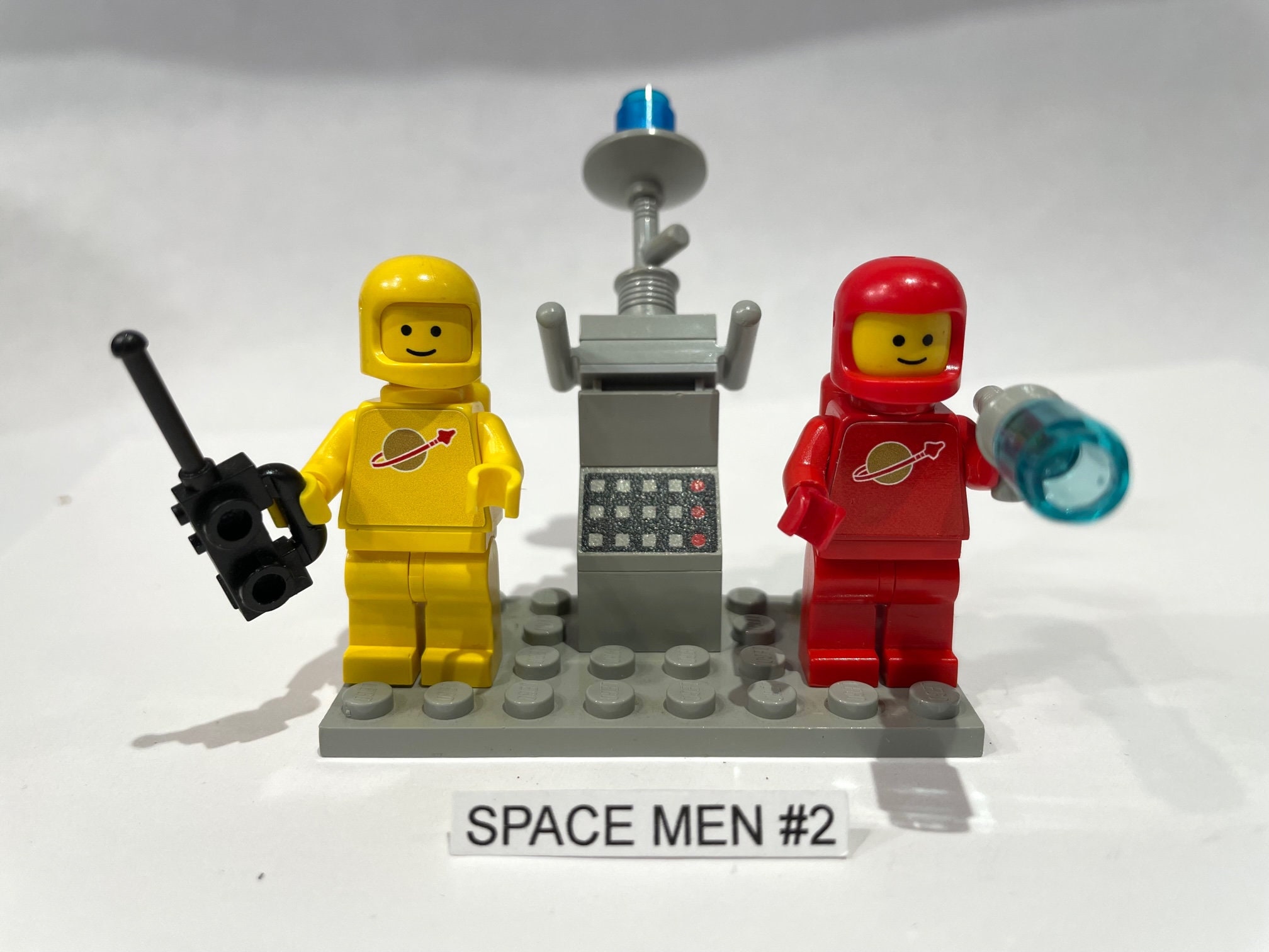 LEGO Mini-figure Spacemen Classic - Etsy