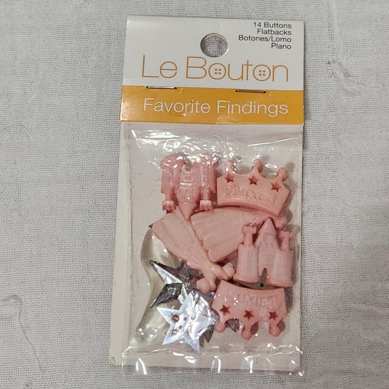 Vintage Novelty Buttons Variety for Children Le Bouton La Mode La ...