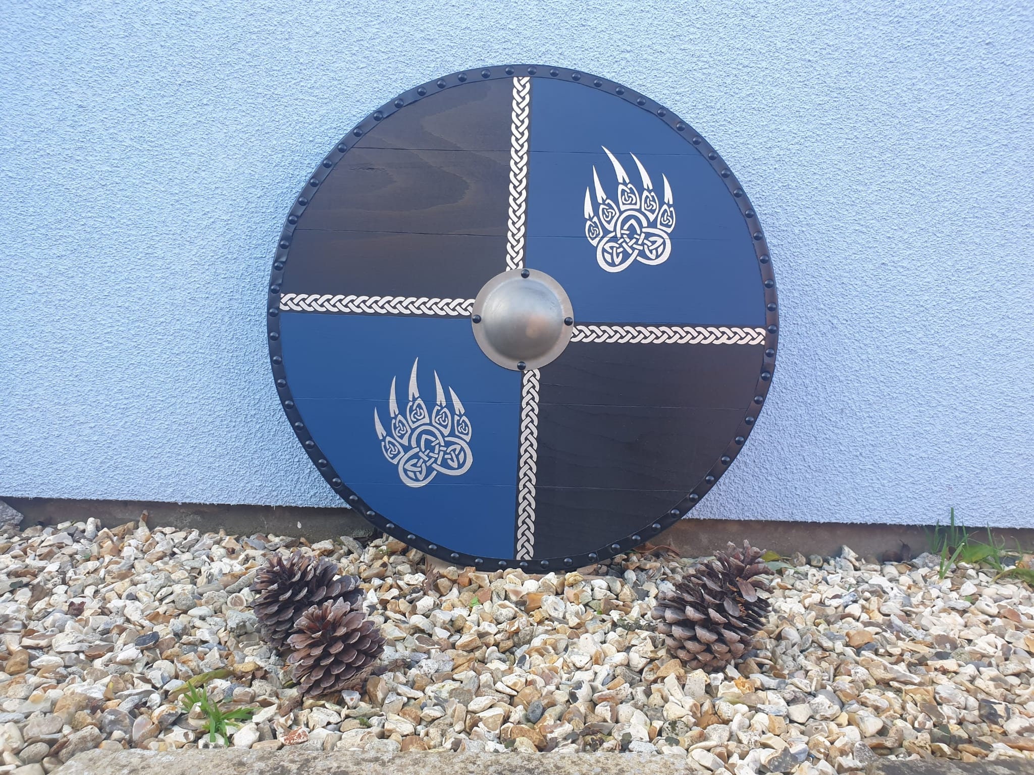 Viking Bear Claw Shield - Etsy UK