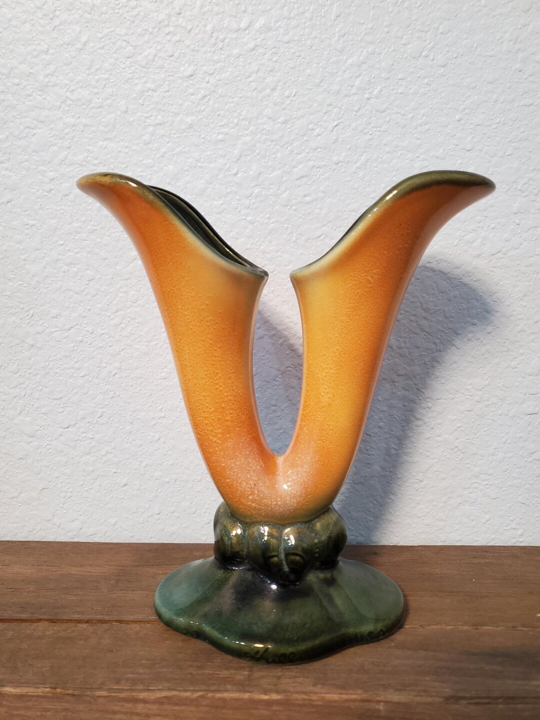 Hull Pottery Double Calla Lily Vase - Etsy