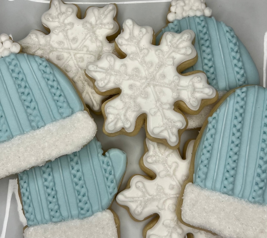Winter Cookies, Christmas Cookies, Holiday Cookies, Winter Themed ...