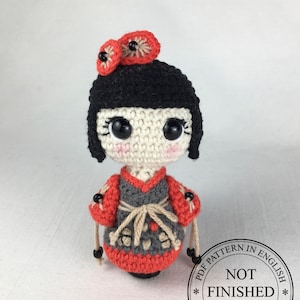 Kokeshi Crochet Pattern Doll, Amigurumi Keychain, Kokeshi Doll ...