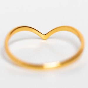 14k Solid Gold Plain Stacking Ring Simple Curved Wedding Band Chevron Contour Ring Women V ...