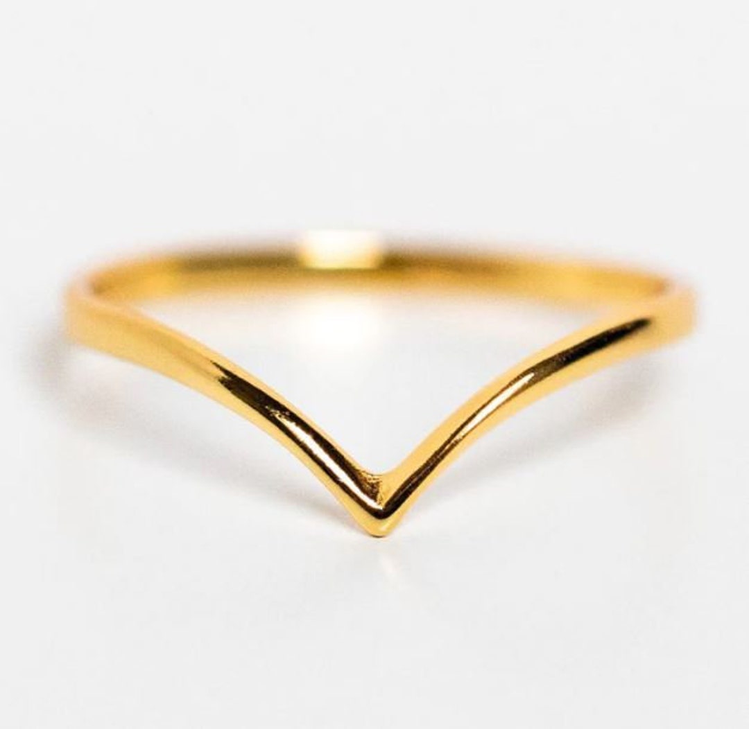 14k Solid Gold Plain Stacking Ring Simple Curved Wedding Band Chevron ...