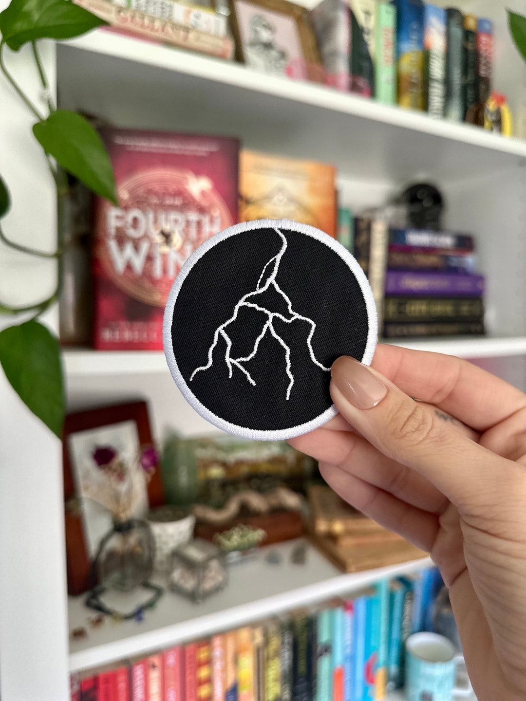 Lightning Wielder Patch, Fourth Wing Embroidered Patch, Iron Flame ...