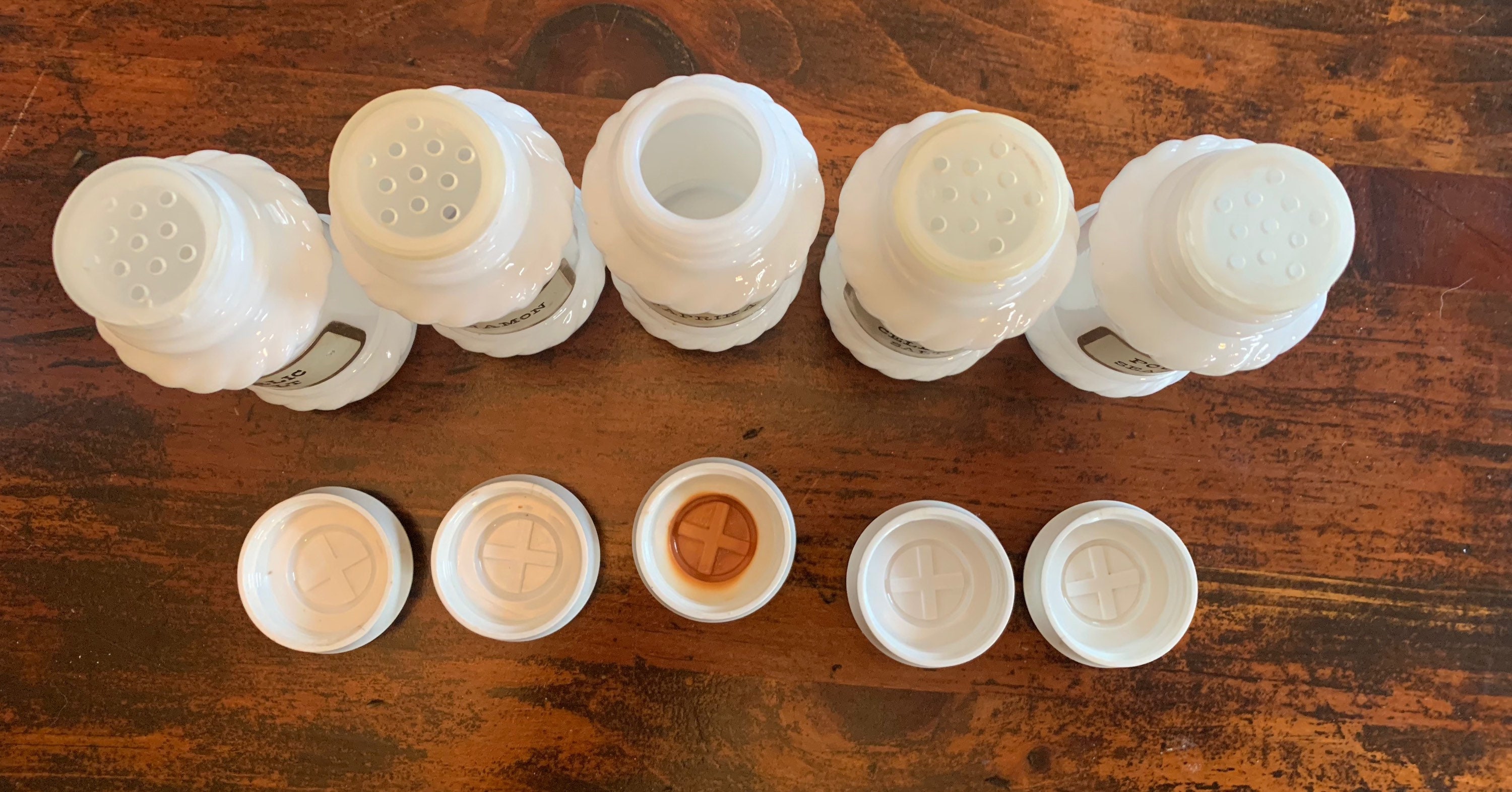 Vintage Mid Century Modern Spice Rack With 5 Milk Glass Spice - Etsy