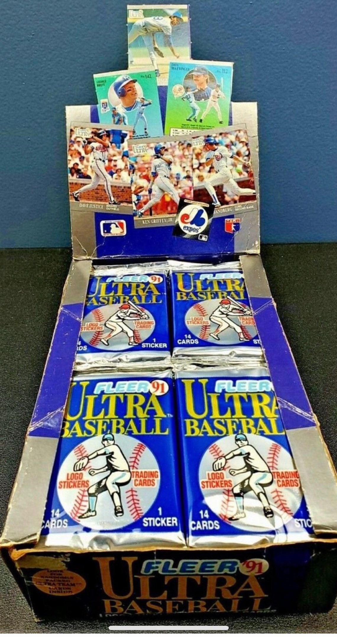 Huge Lot of 300 Vintage Baseball Cards in Factory Sealed Pack Rookies ...