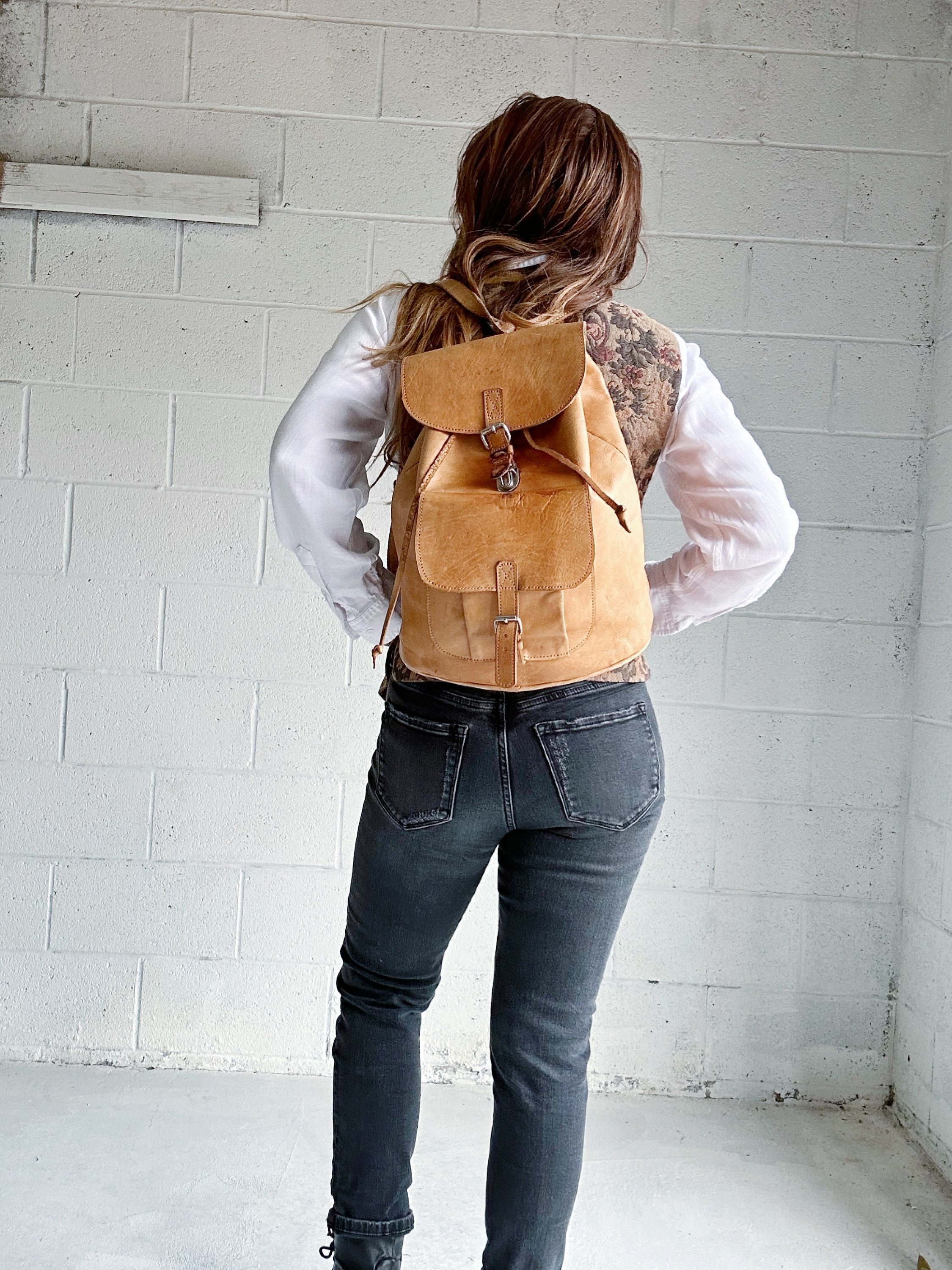 Vintage 1970s Large Leather Backpack Hued Leather Backpack - Etsy