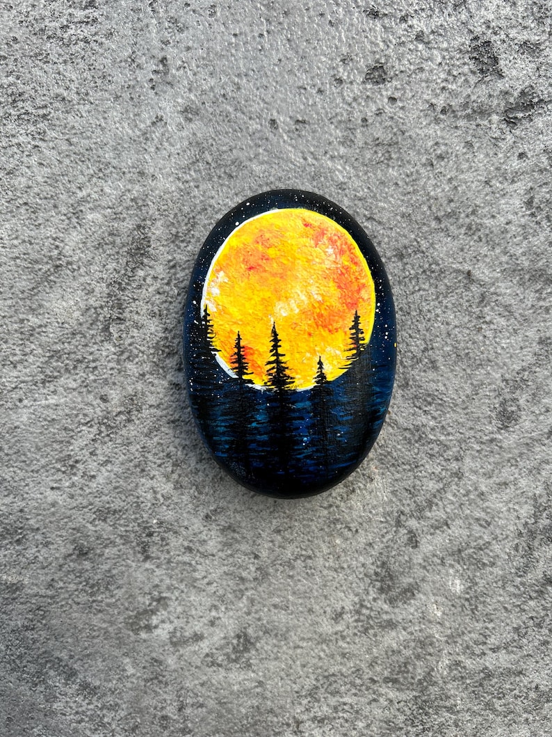 Full Moon Painted Rock, Rock Art, Hand Painted Rocks, Fall Painting ...