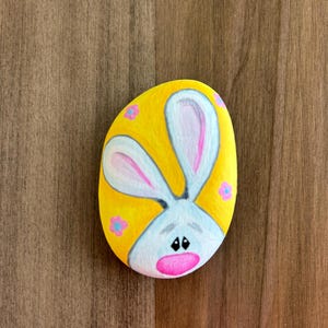 Cute Bunny Rock, Bunny Painted Rock, Cute Painted Rabbit, Easter ...