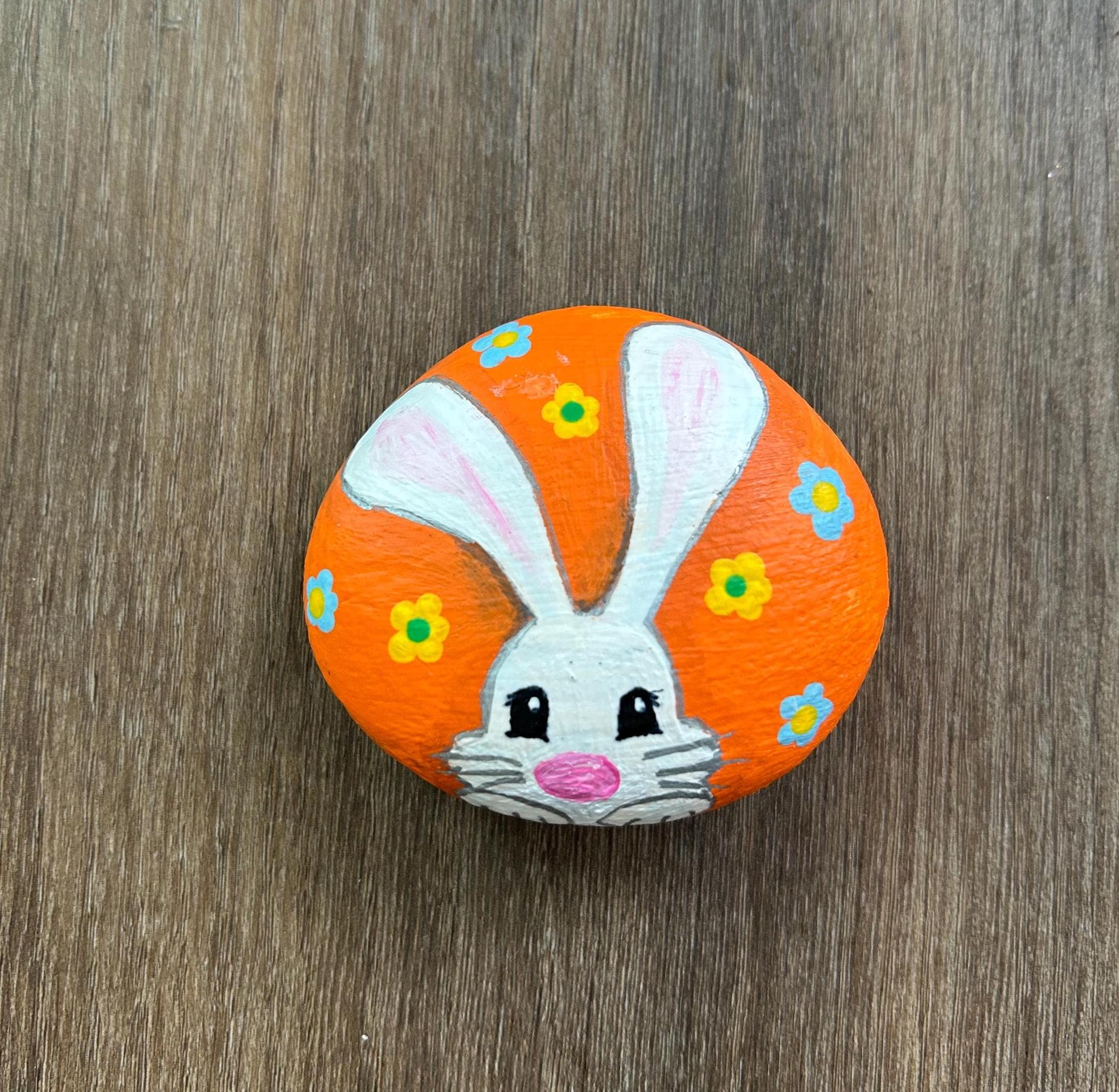 Bunny Painted Rock, Cute Painted Rabbit, Easter Painted Rocks, Rabbit ...