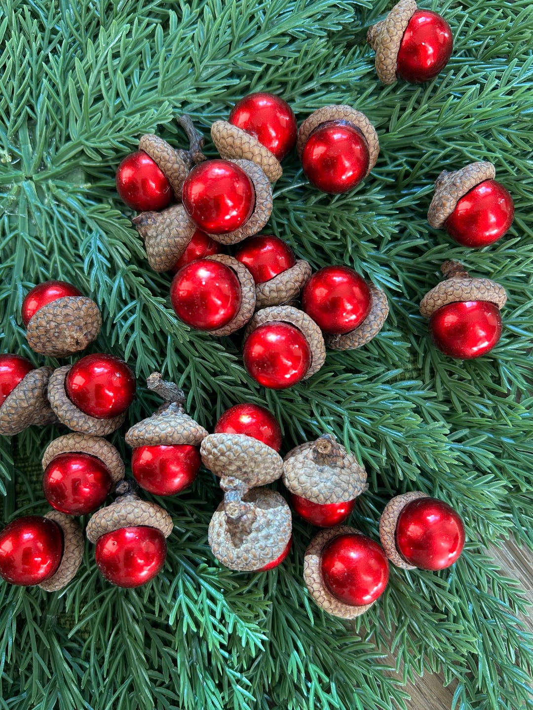 24 Red Acorns, Shiny Red Acorns, Acorn Filler, Vase Filler, Red Winter ...