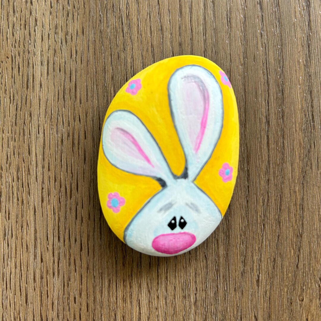 Cute Bunny Rock, Bunny Painted Rock, Cute Painted Rabbit, Easter ...