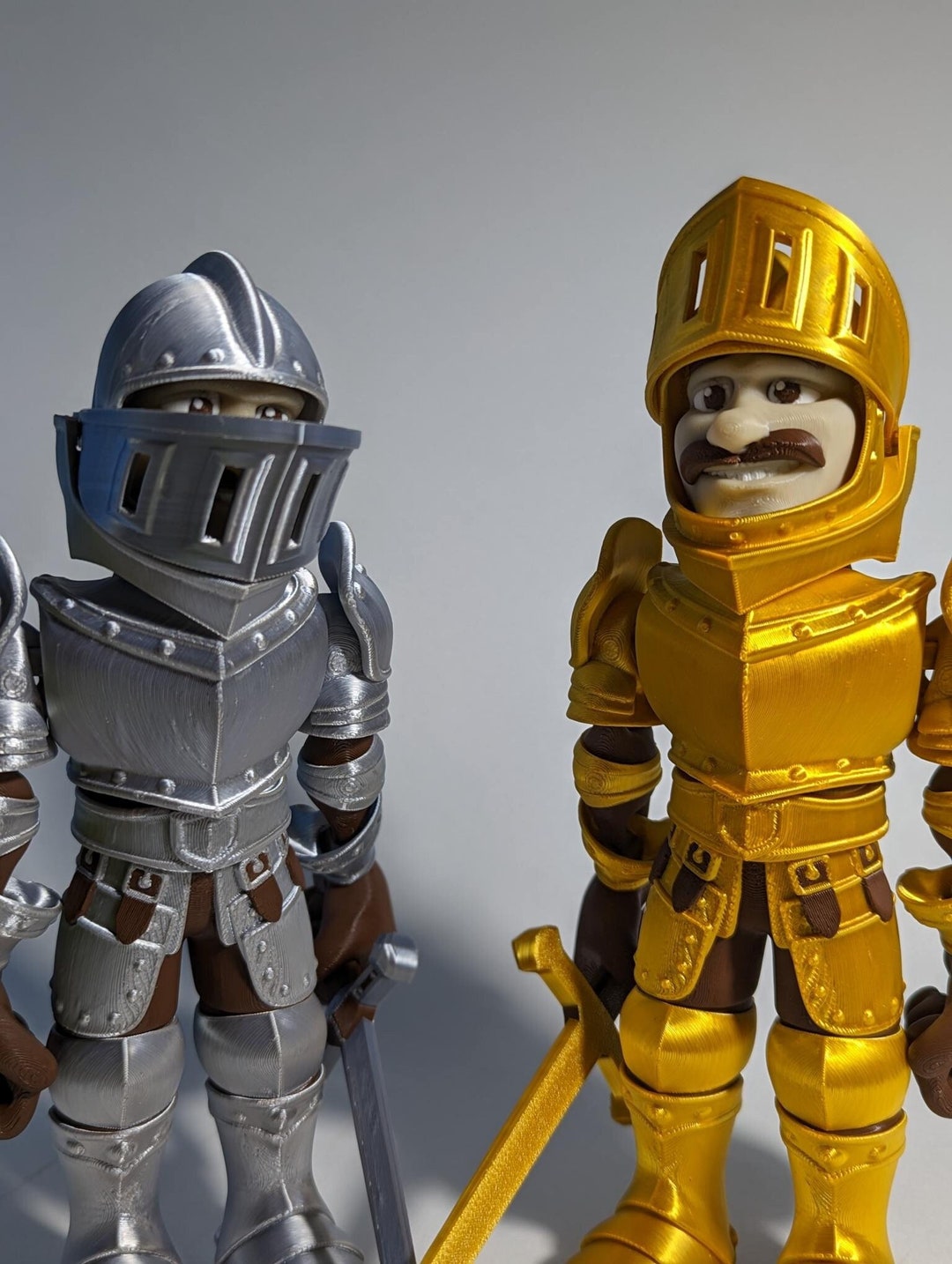 Flexi Golden and Silver Knights 3D Printed in Multi Color Comes With a ... Flexi Golden and Silver Knights 3D Printed in Multi Color Comes With a ...