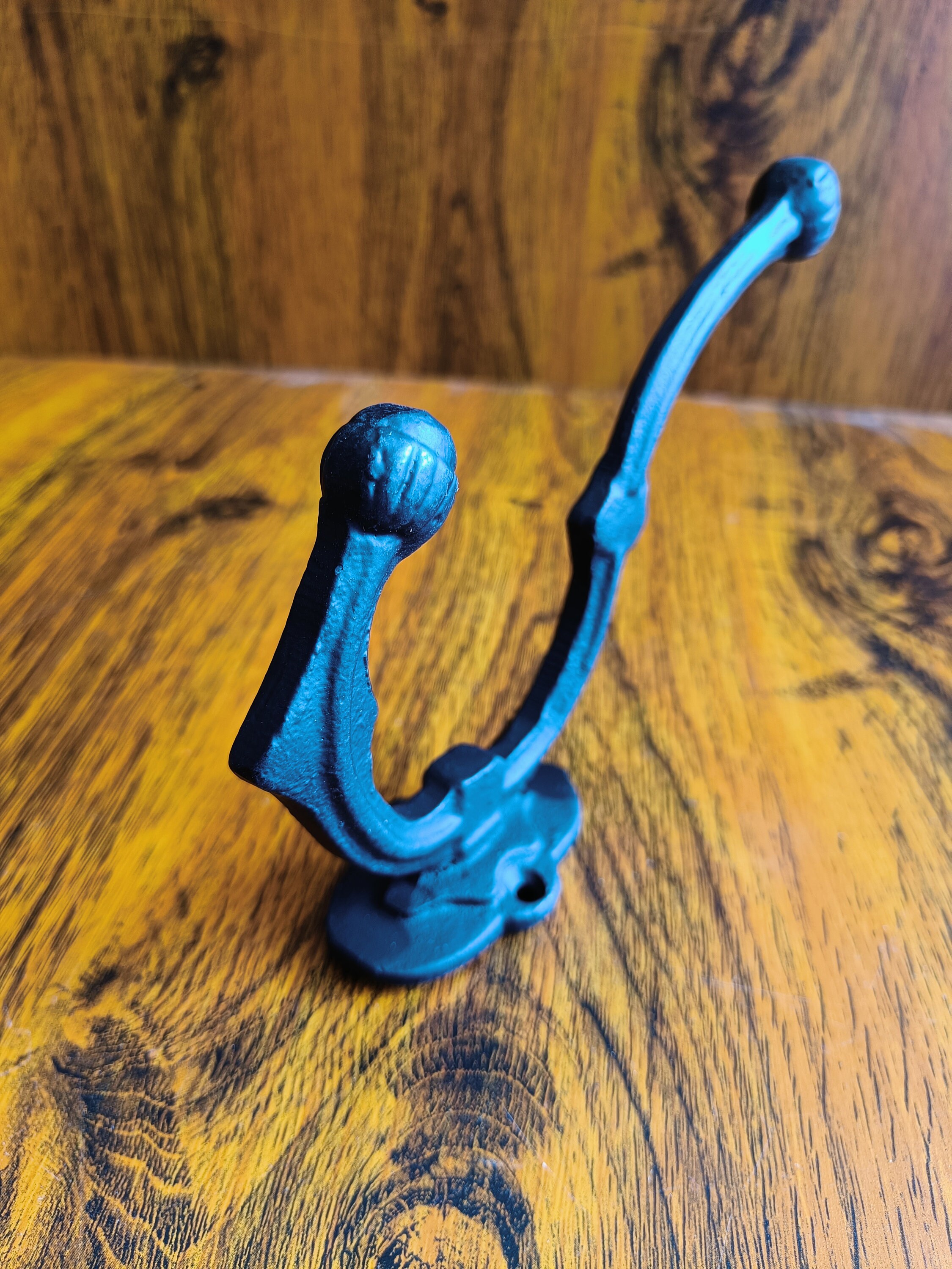 PACK OF 2 BLACKSMITH Cast Iron Rustic Hat and Coat Hooks Vintage Retro ...