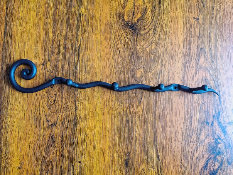 Iron Hand Forged 4-tier Snake Tail Design Hooks Hook Hand Forged Coat ...