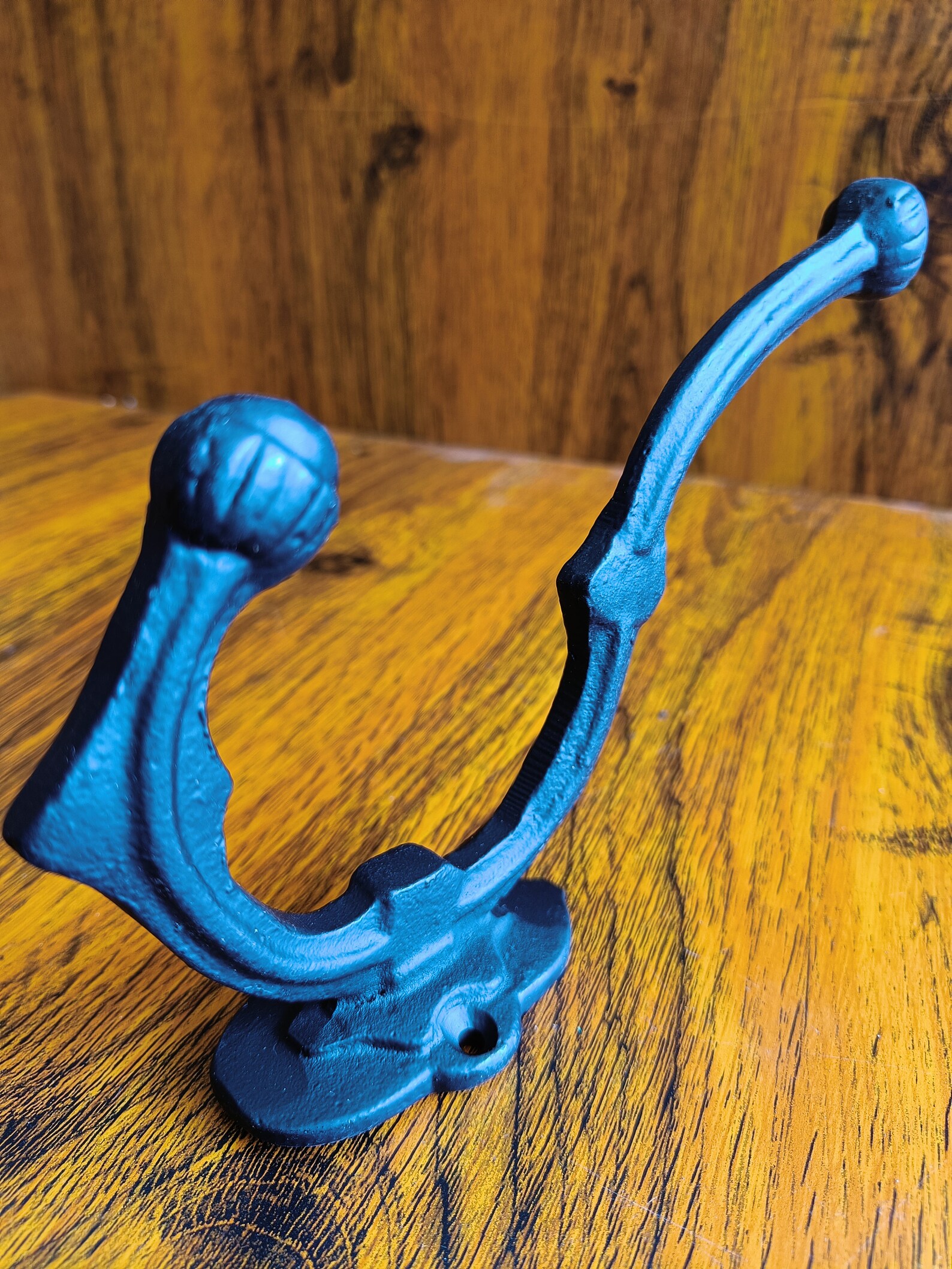 PACK OF 2 BLACKSMITH Cast Iron Rustic Hat and Coat Hooks Vintage Retro ...