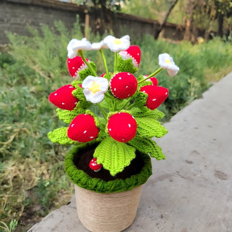 Handmade Crocheted Strawberries,crocheted Strawberry Pots,home Decor ...