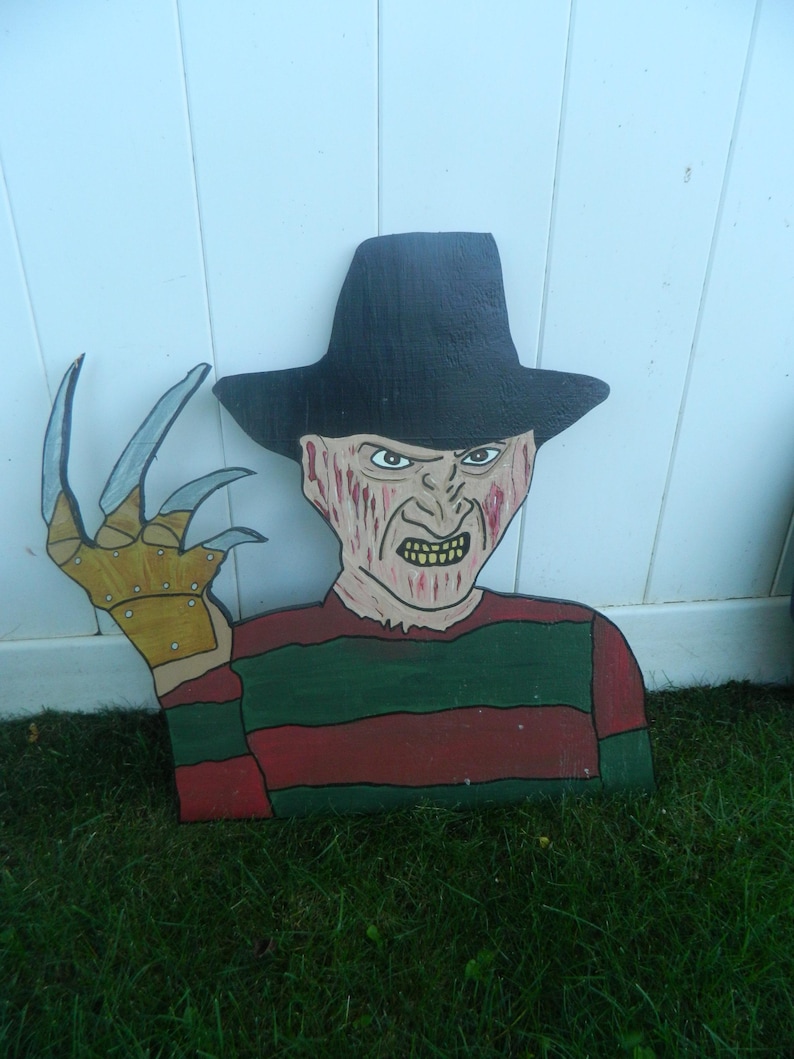 Freddy Krueger Wood Cutout: Nightmare on Elm Street Halloween Lawn Art ...