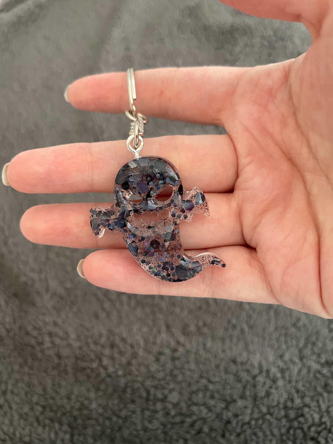 Ghost Handmade Epoxy Resin Keyring, Medium, Black Chunky Glitter - Etsy