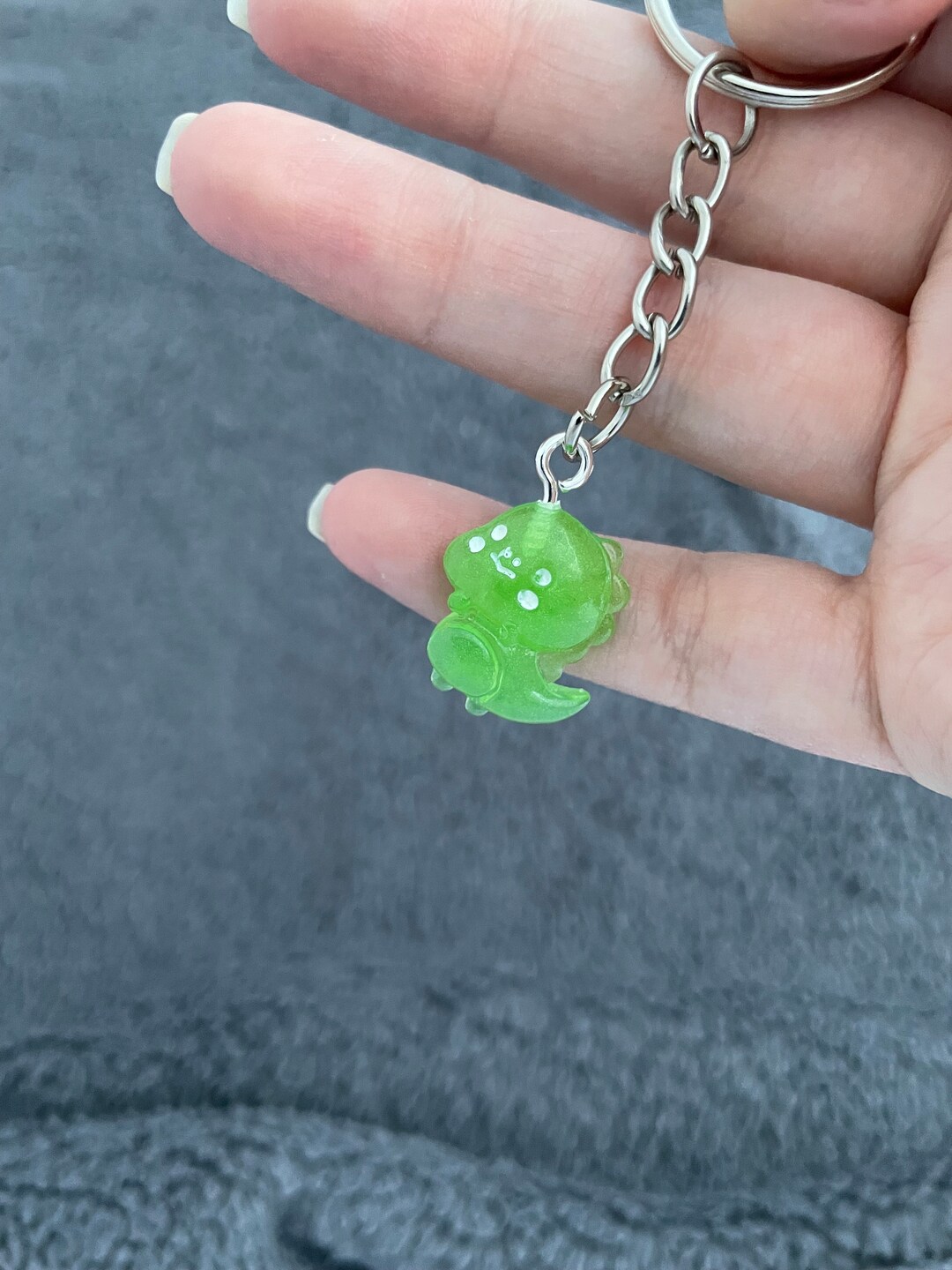 Dinosaur Handmade Epoxy Resin Keyring, Small, Cartoon, Bright Green ...