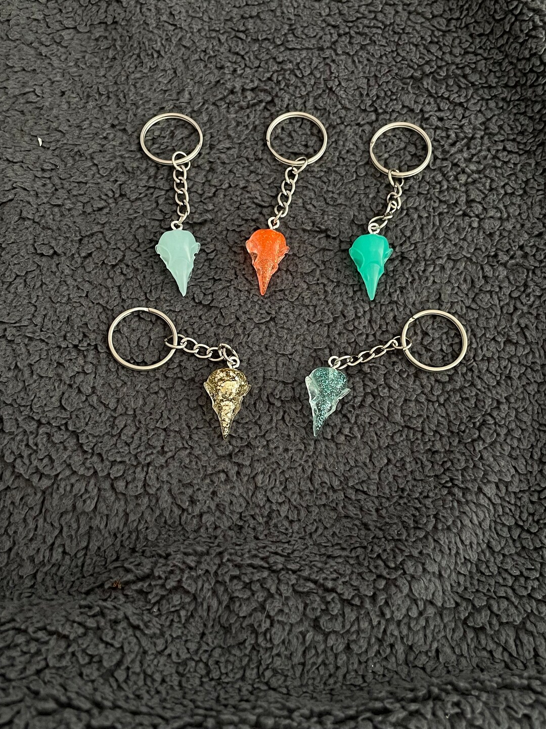 IMPERFECT Crow Skull Resin Keyring - Etsy