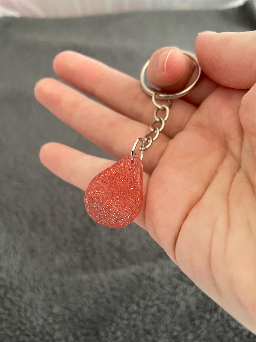 Teardrop Handmade Epoxy Resin Keyring, Small, Red Fine Glitter - Etsy
