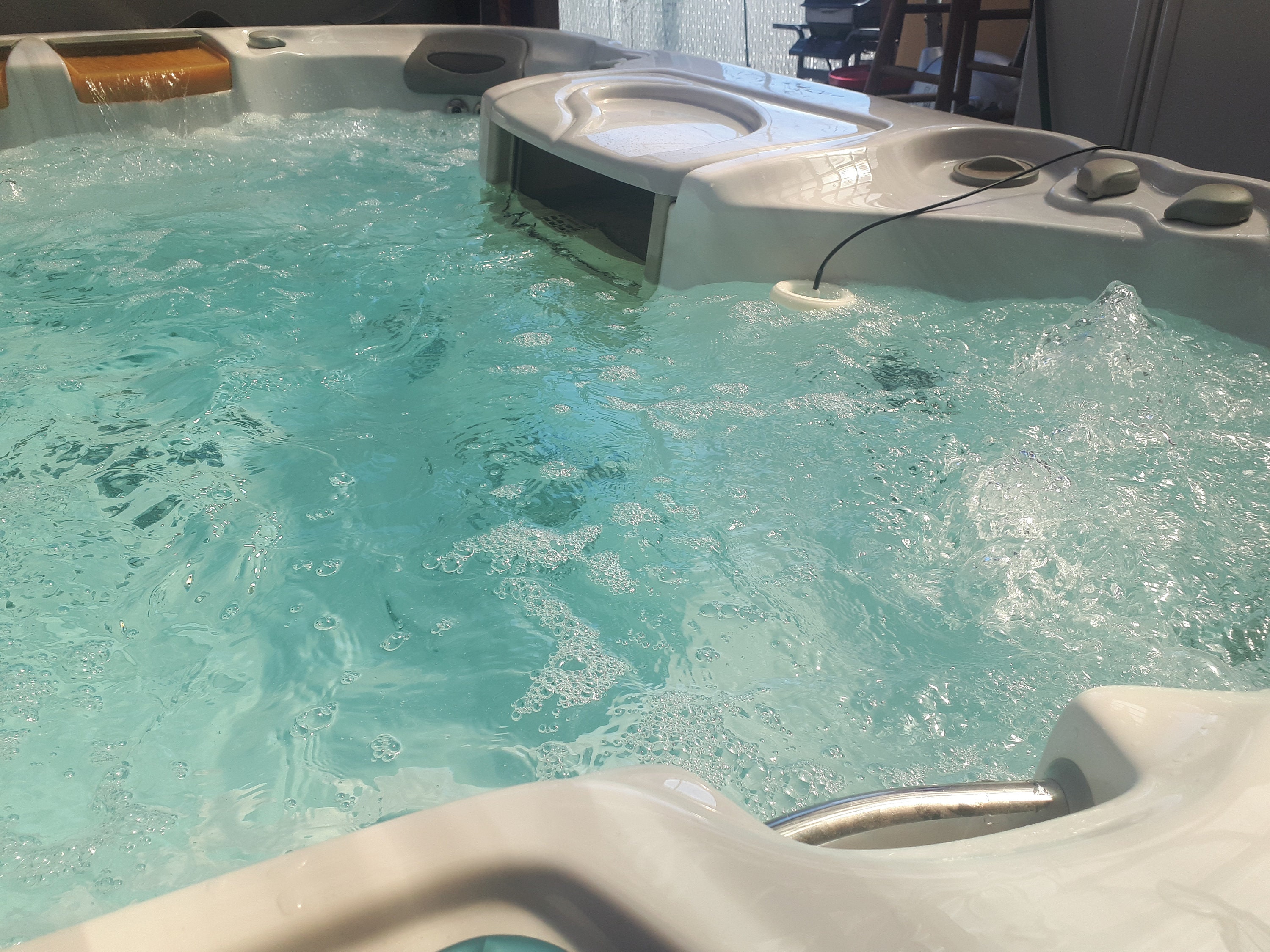 T-one - Smart Wi-fi Thermometer for Swimming Pools, Hot Tub, Aquariums ...