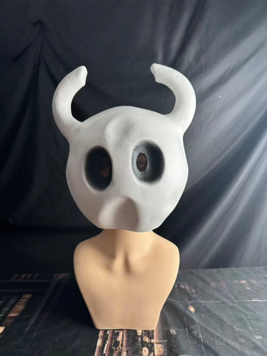 Hollow Knight Latex Mask, Handmade Cosplay Costume Mask for Halloween ...