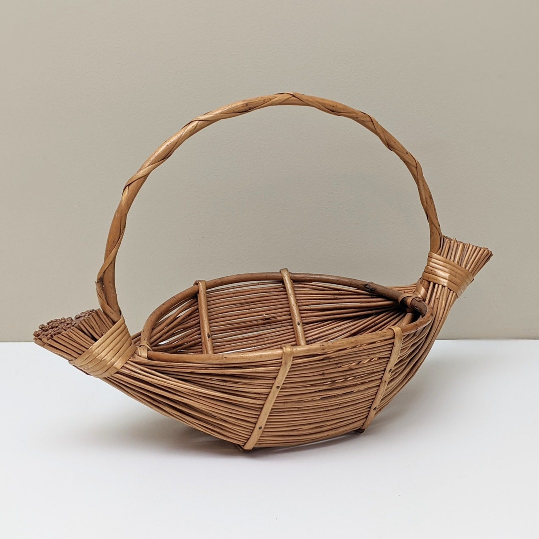 Vintage Handmade Bamboo and Rattan Boat Shaped Fruit Basket With Handle ...