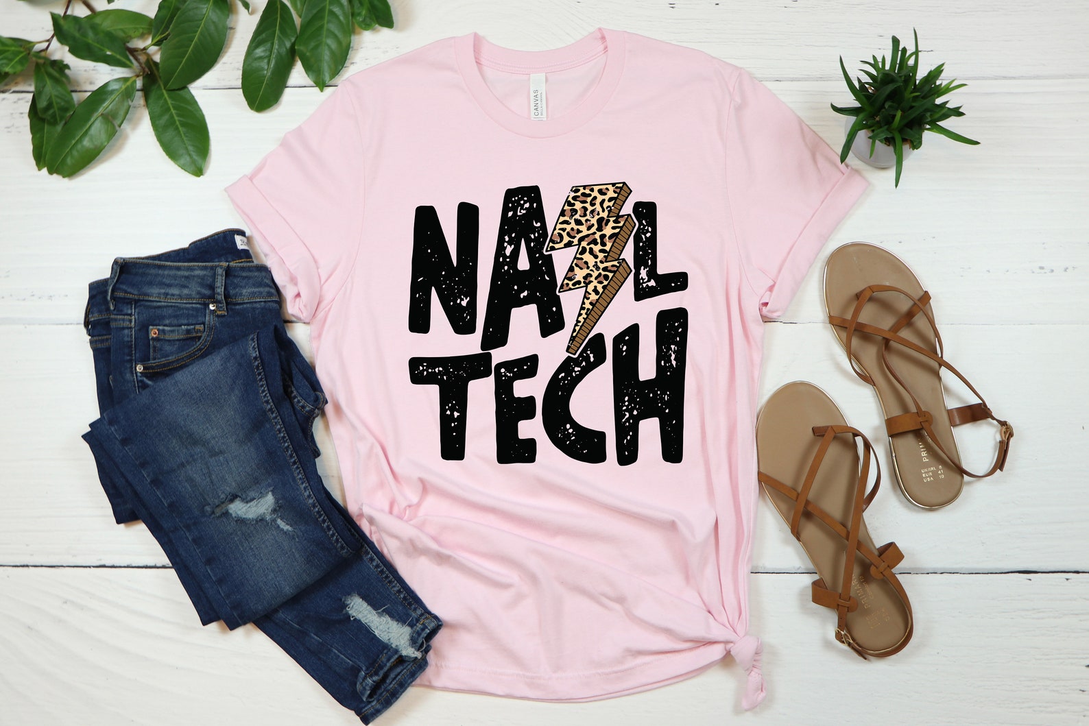 Nail Technician T-shirt, Nail Tech Lighting Bolt, Gift for Manicurist ...