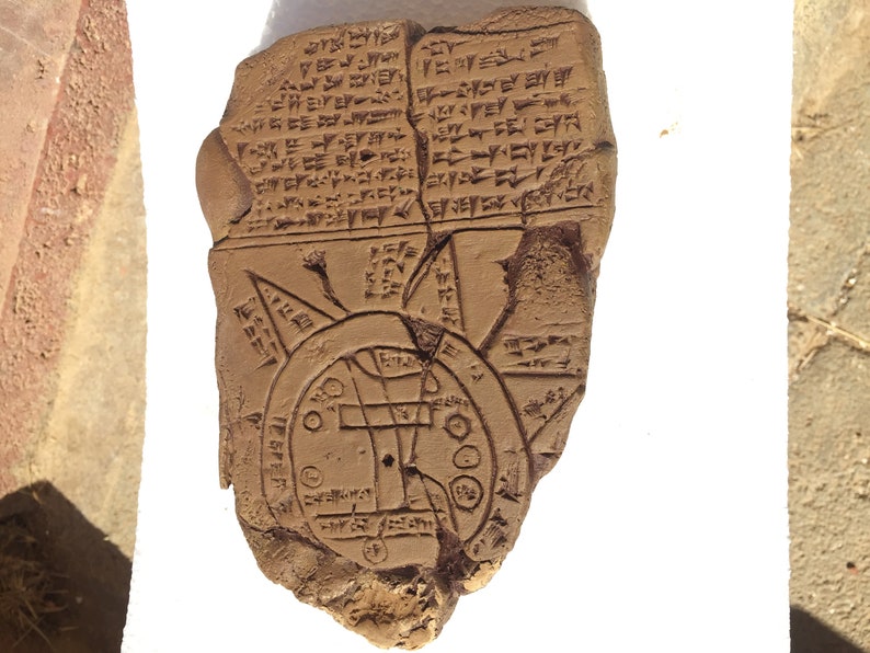 Babylonian World Map Clay Tablet Replica: Sumerian Cuneiform Imago ...