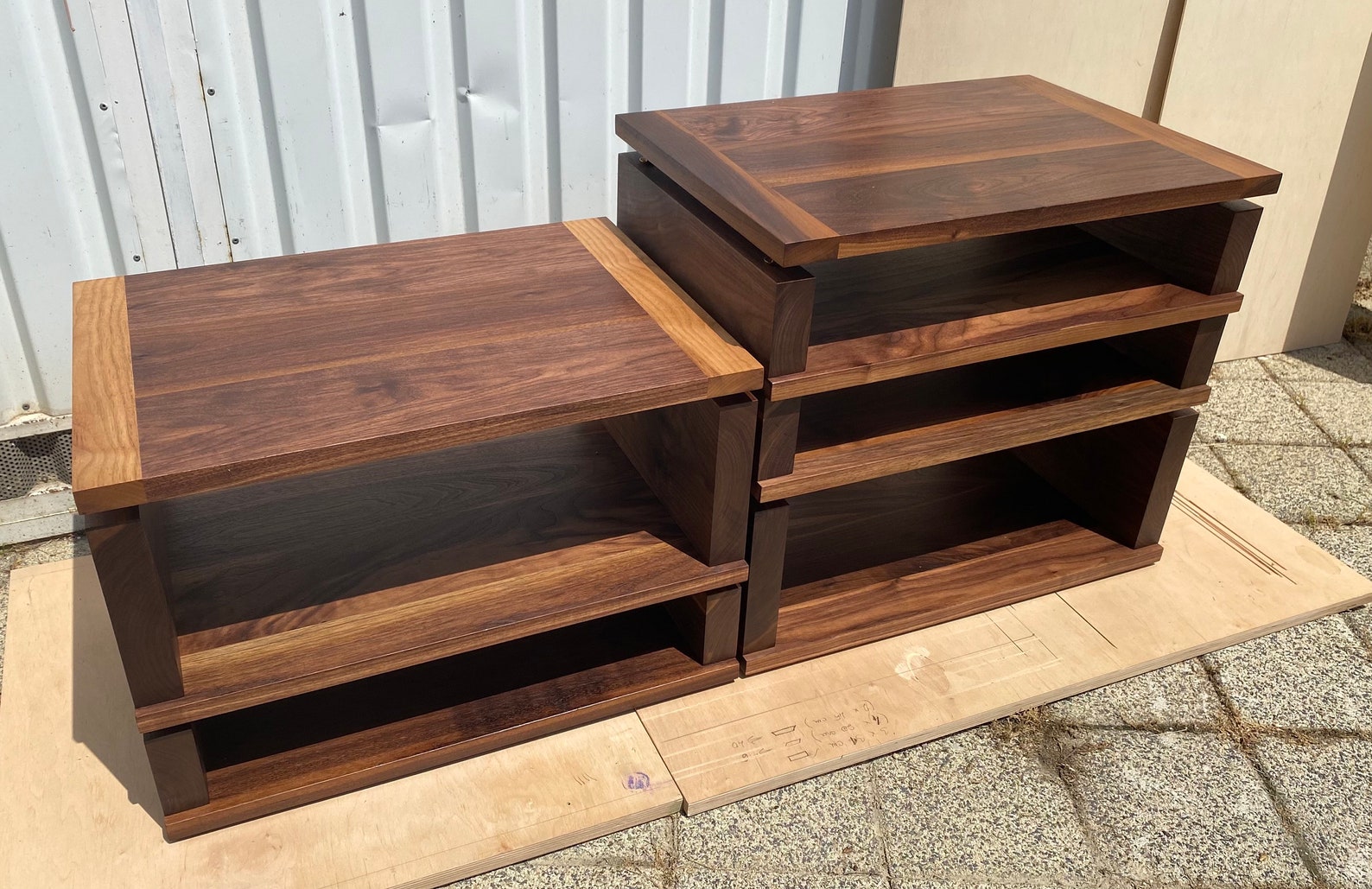 Modular Walnut Audio Rack // Turntable Stand // Stereo Cabinet - Etsy